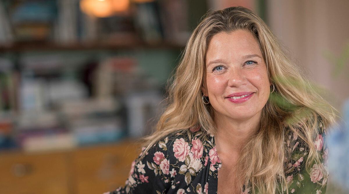 Författaren Emma Hamberg lämnade sin svårt sjuke man | MåBra